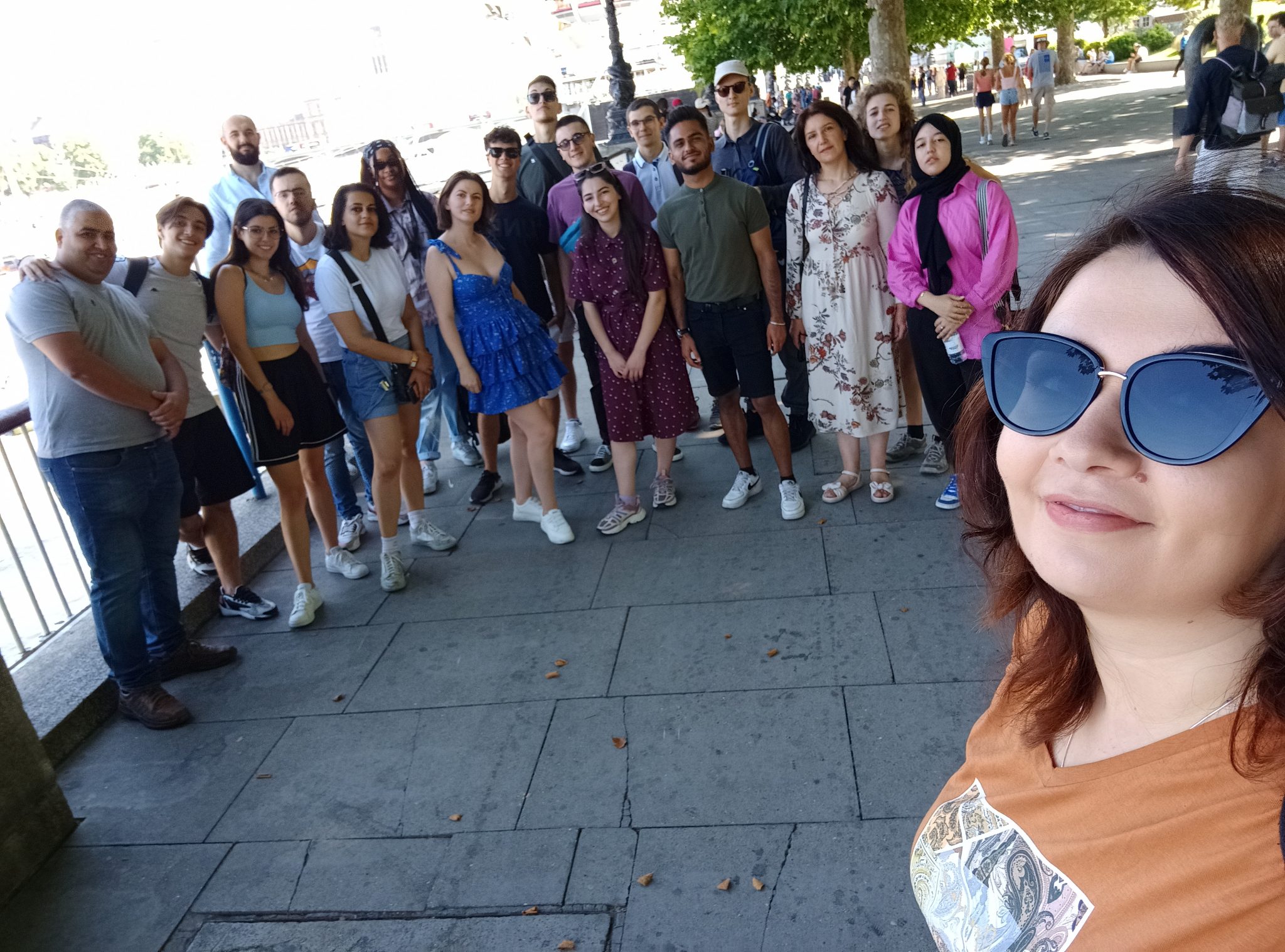 Volunteer with Asfar - Asfar